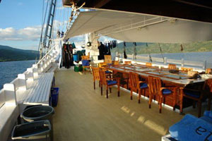 Komodo Dancer - Indonesia Liveaboards - Dive Discovery Indonesia